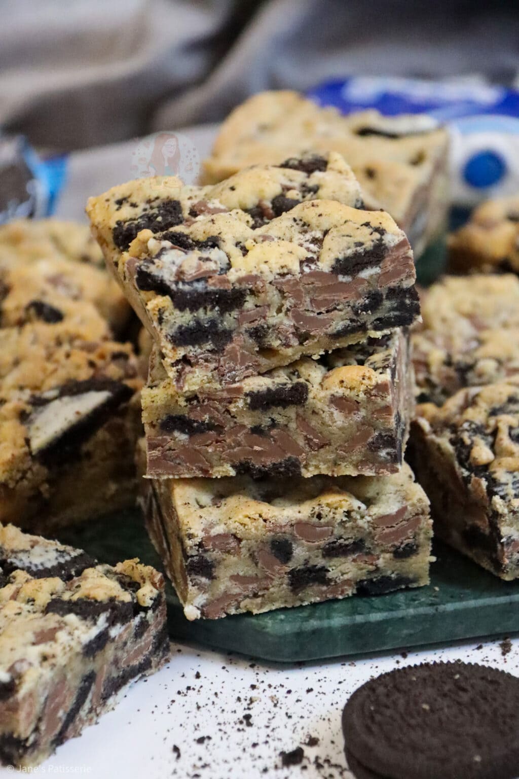 Oreo Cookie Bars! - Jane's Patisserie