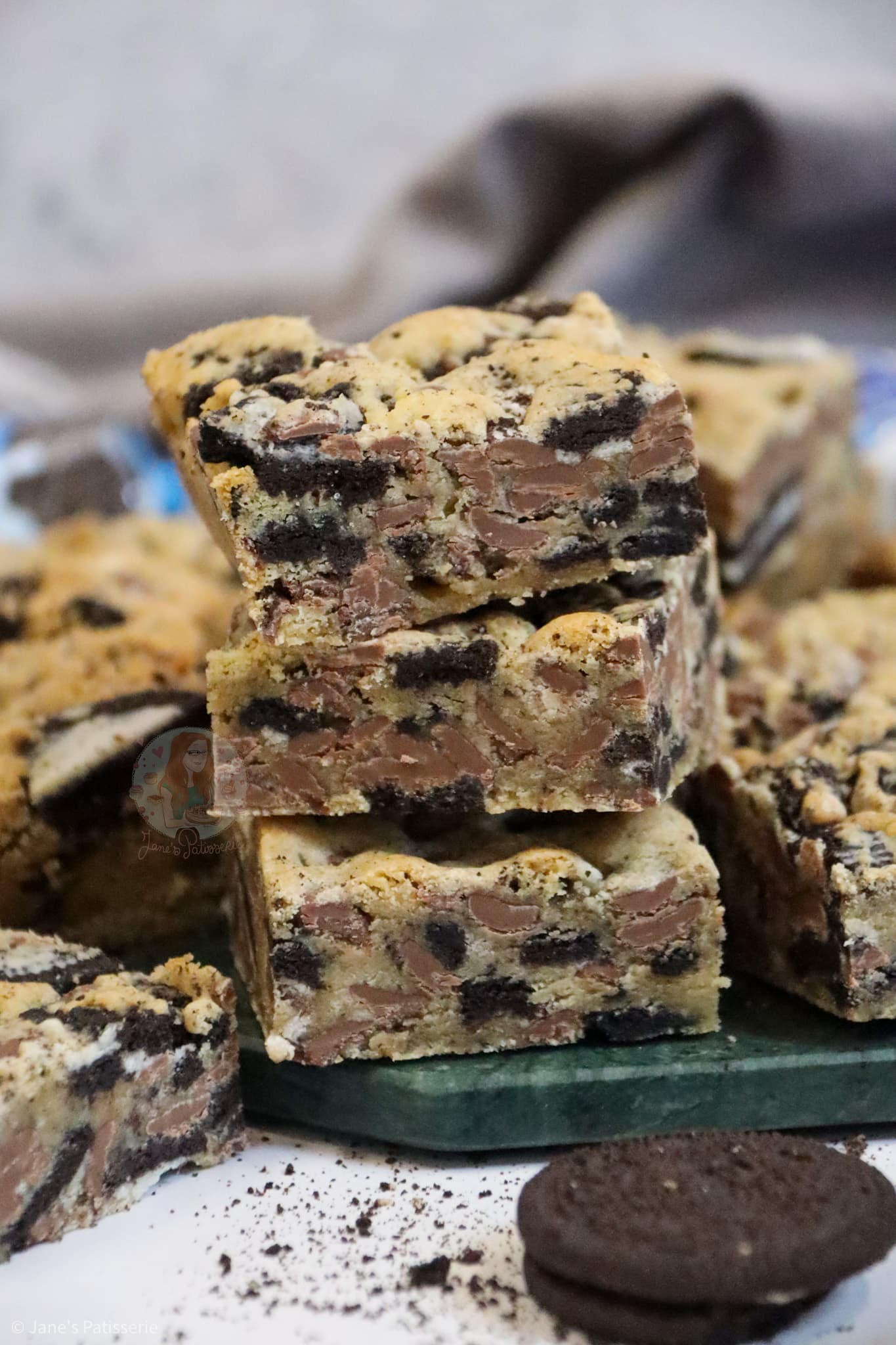 Oreo Cookie Bars! - Jane's Patisserie