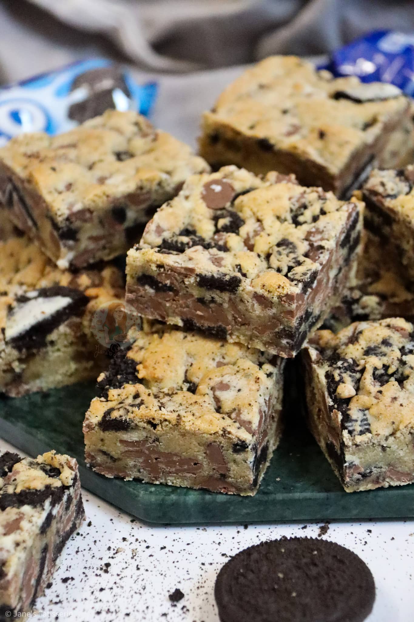 Oreo Cookie Bars! - Jane's Patisserie