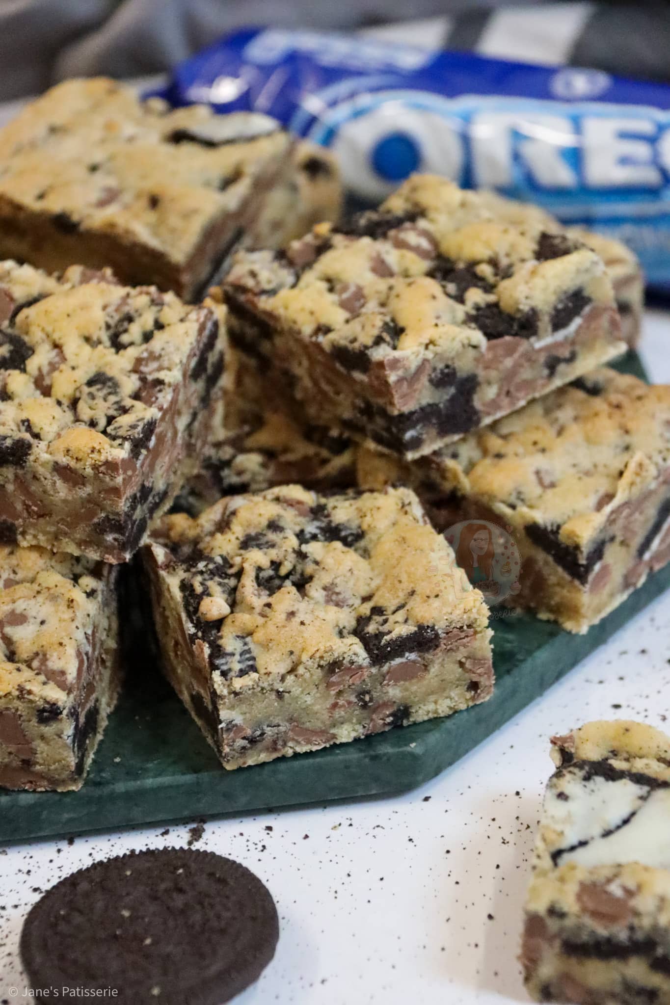 Oreo Cookie Bars! - Jane's Patisserie