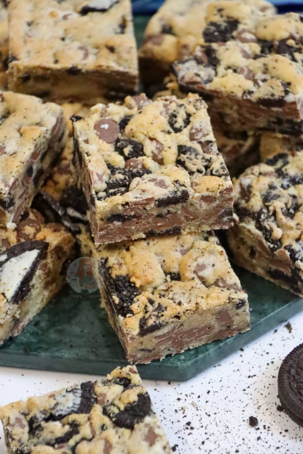 Oreo Cookie Bars! - Jane's Patisserie