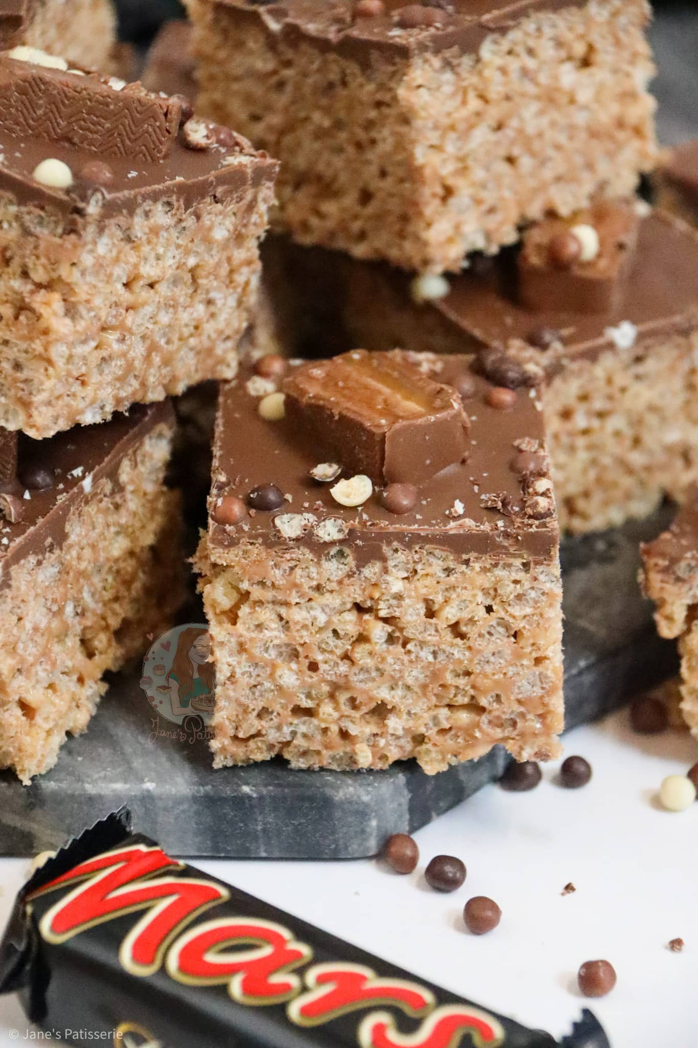 Mars Bar Crispy Squares! - Jane's Patisserie
