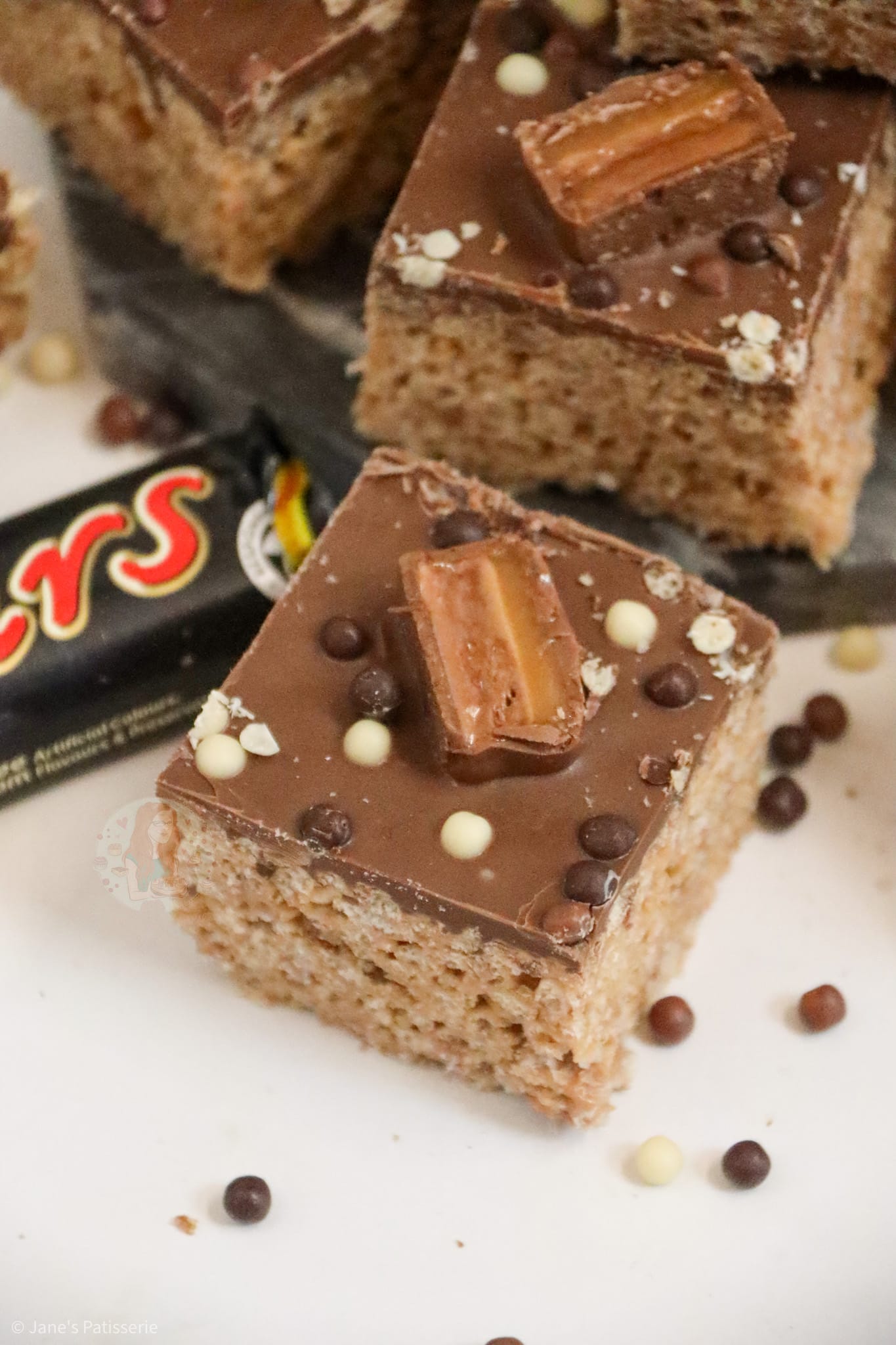Mars Bar Crispy Squares! - Jane's Patisserie