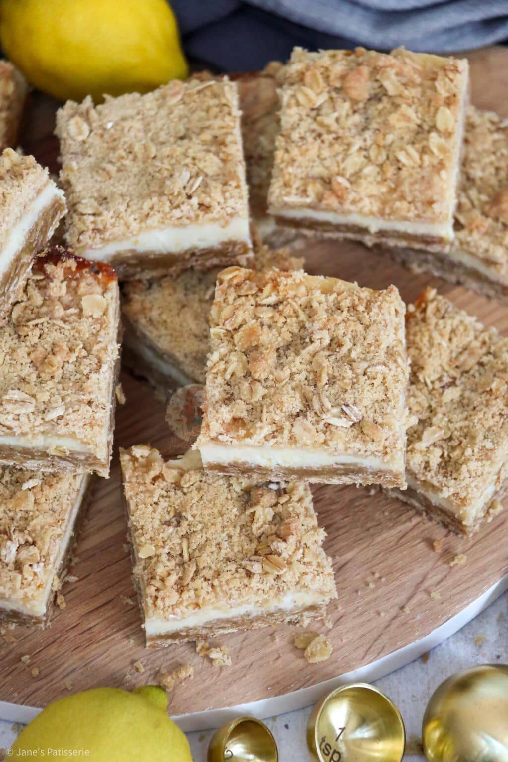 Lemon Crumble Bars! - Jane's Patisserie