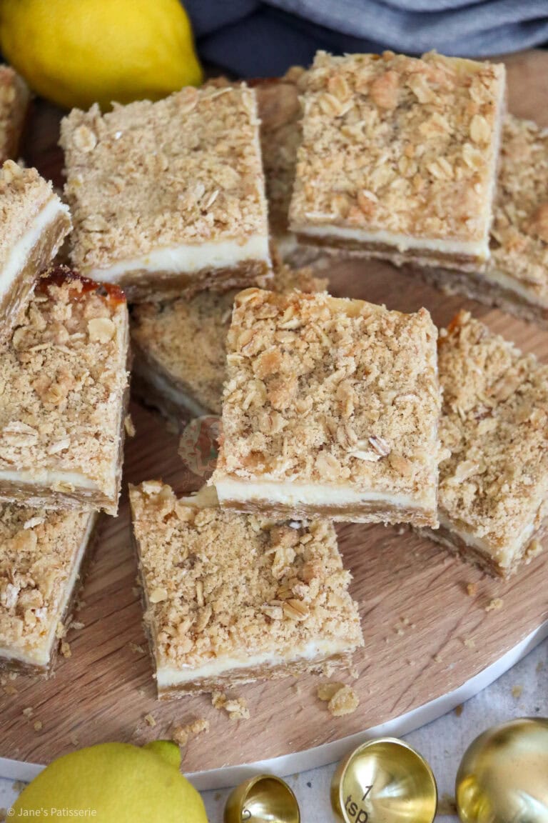 Lemon Crumble Bars! - Jane's Patisserie