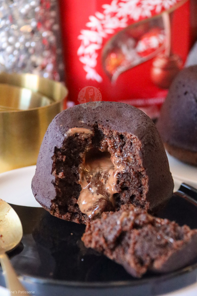 Lindt Chocolate Fondants for two (Small Batch Bakes) - Jane's Patisserie