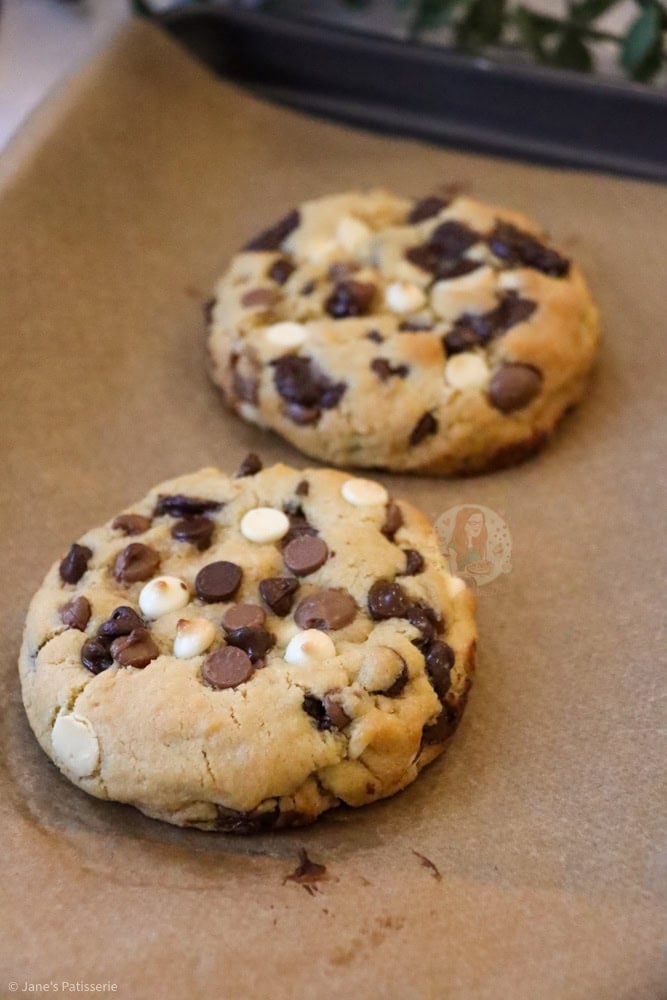 Small Batch NYC Chocolate Chip Cookies - Jane's Patisserie