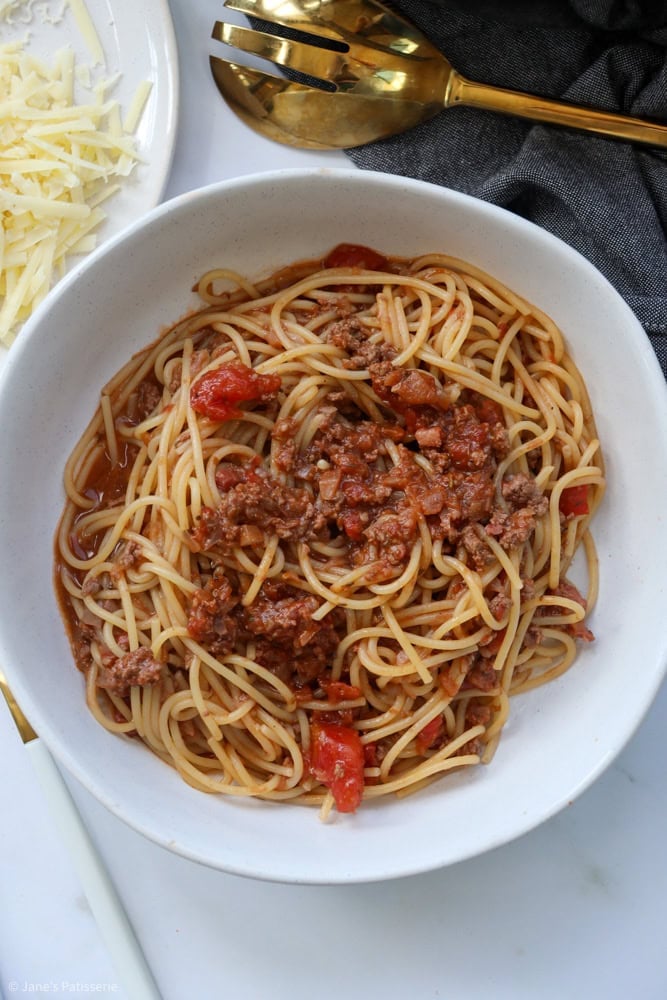 Easy Bolognese Recipe - Jane's Patisserie