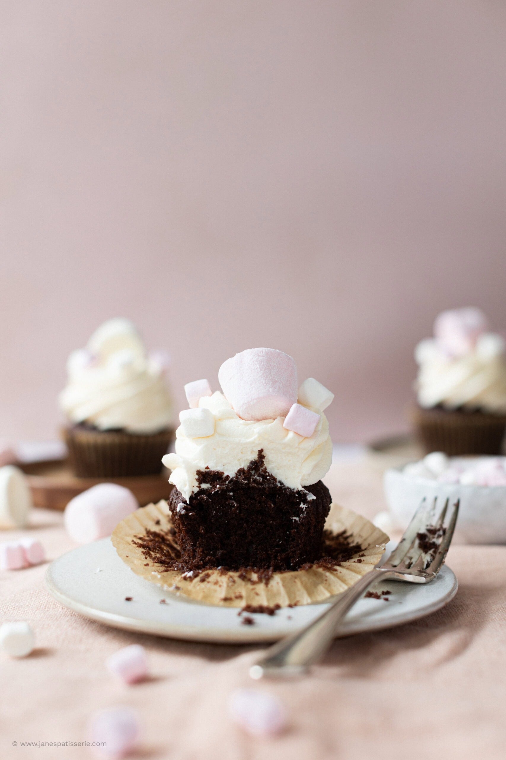 Marshmallow Cupcakes! - Jane's Patisserie