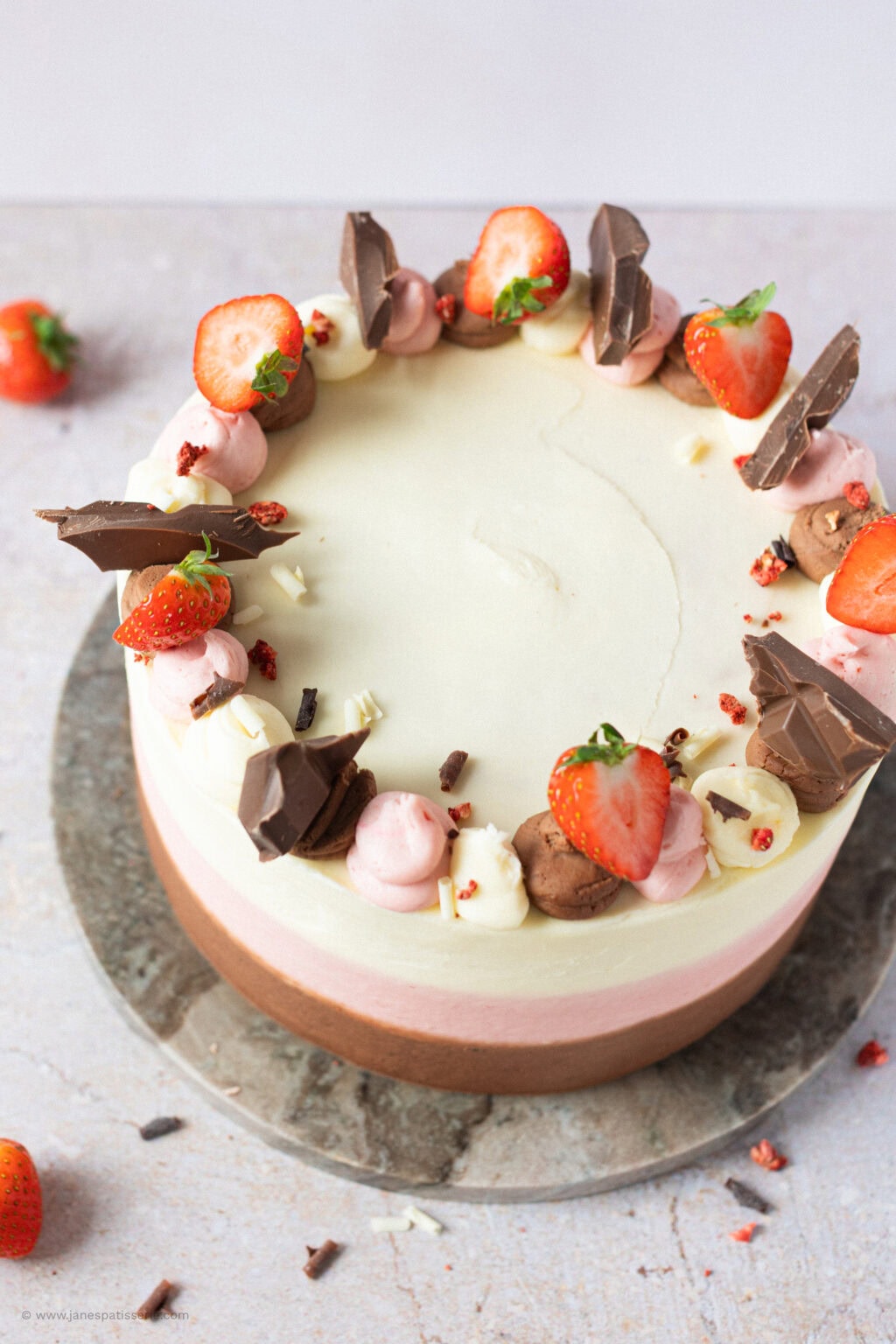 Neapolitan Cake! - Jane's Patisserie