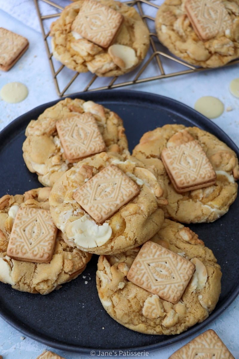 Easy Custard Cream Cookie Recipe | Jane's Patisserie